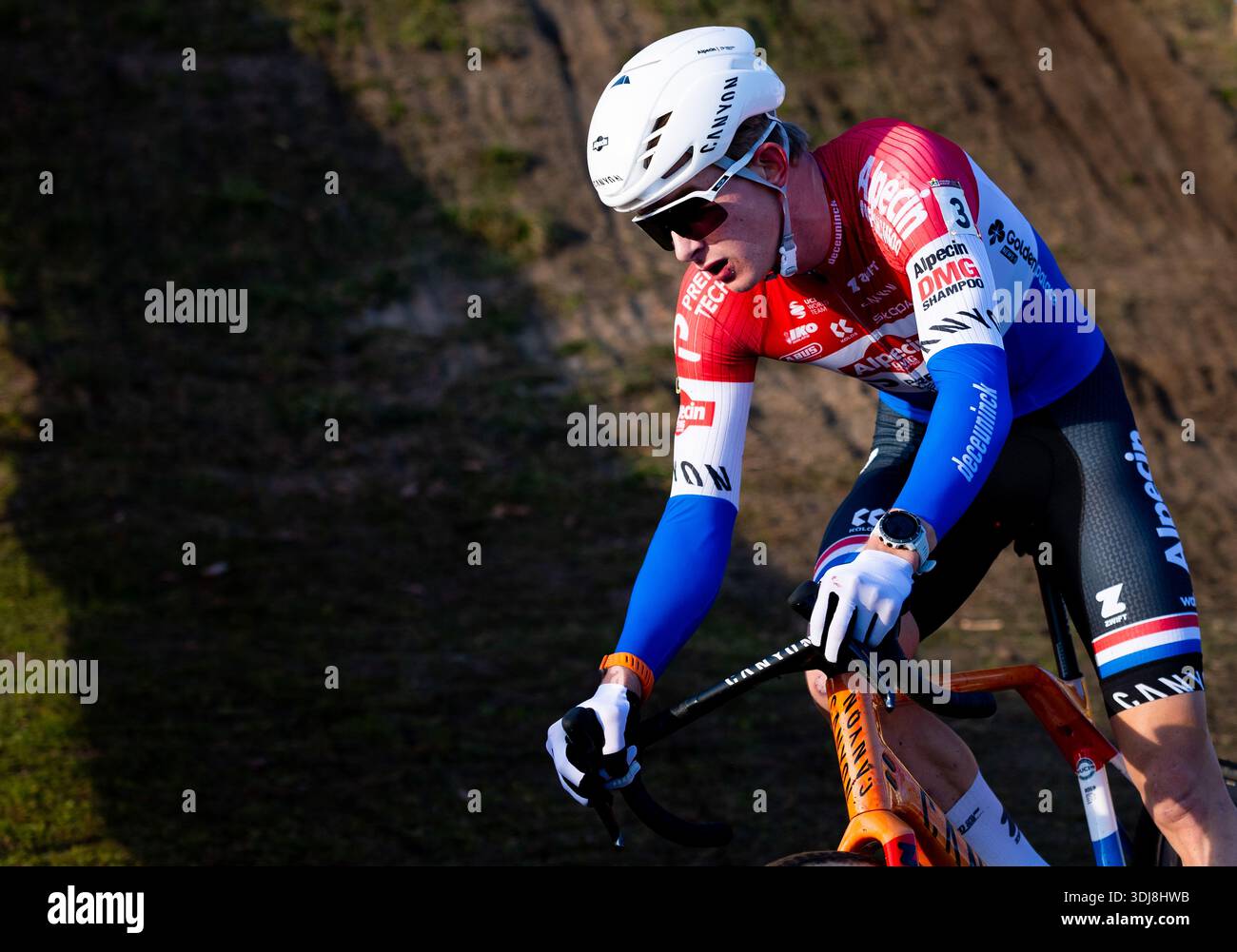 HOOGERHEIDE - Tibor del Grosso during the Men's Elite UCI Cyclocross ...