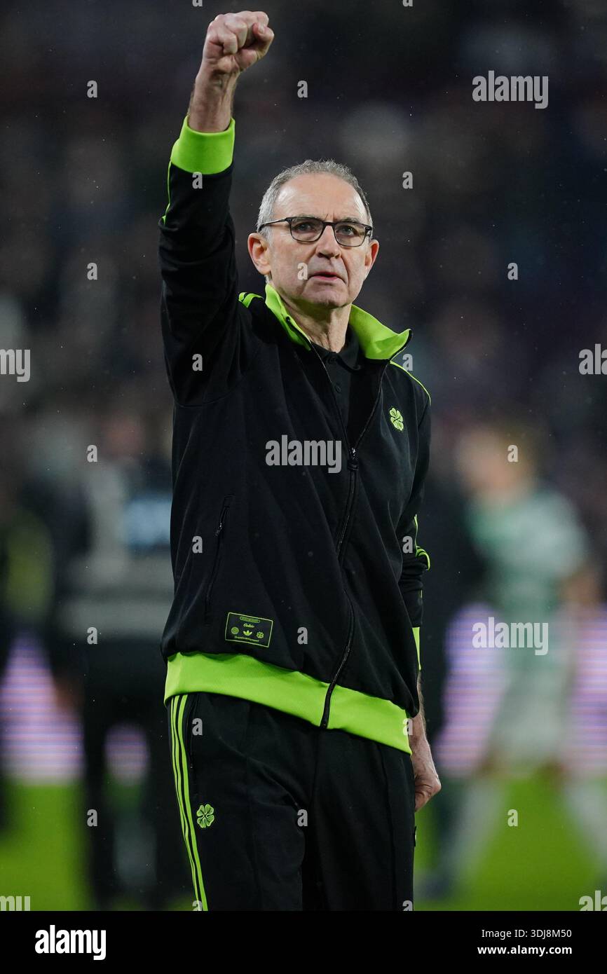 Celtic manager Martin O'Neill gestures after the final whistle of the ...