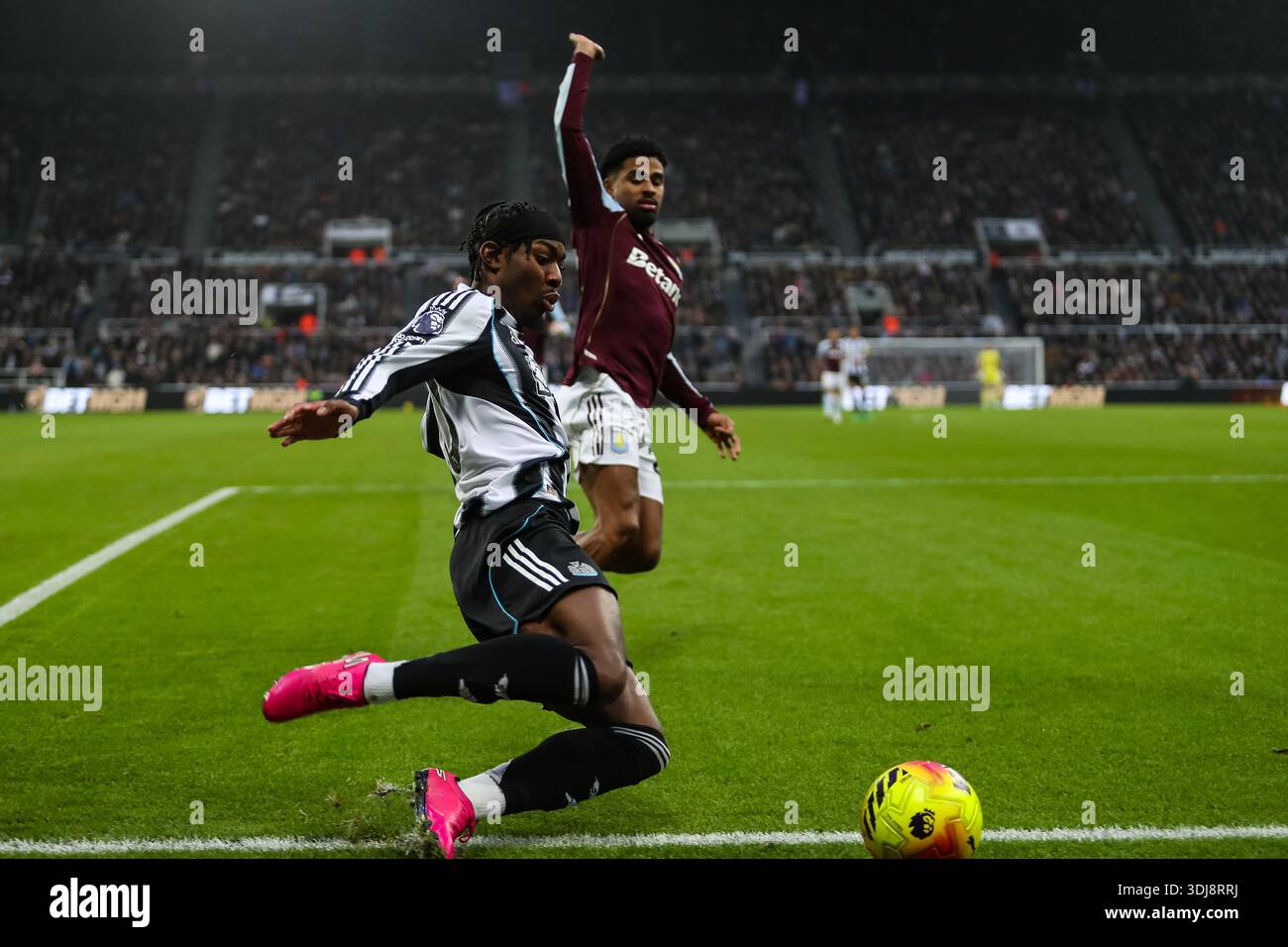 Anthony Elanga Of Newcastle United in action during the Newcastle ...