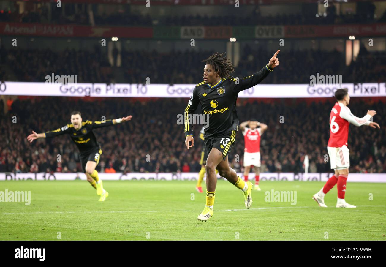 London, UK. 25th Jan, 2026. Patrick Dorgu (MU) celebrates scoring the ...