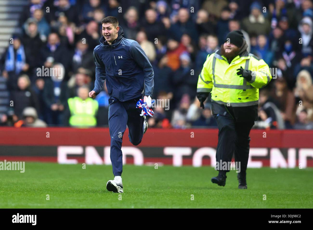 Ibrox Stadium, Glasgow, UK. 25th Jan, 2026. Scottish Premiership ...
