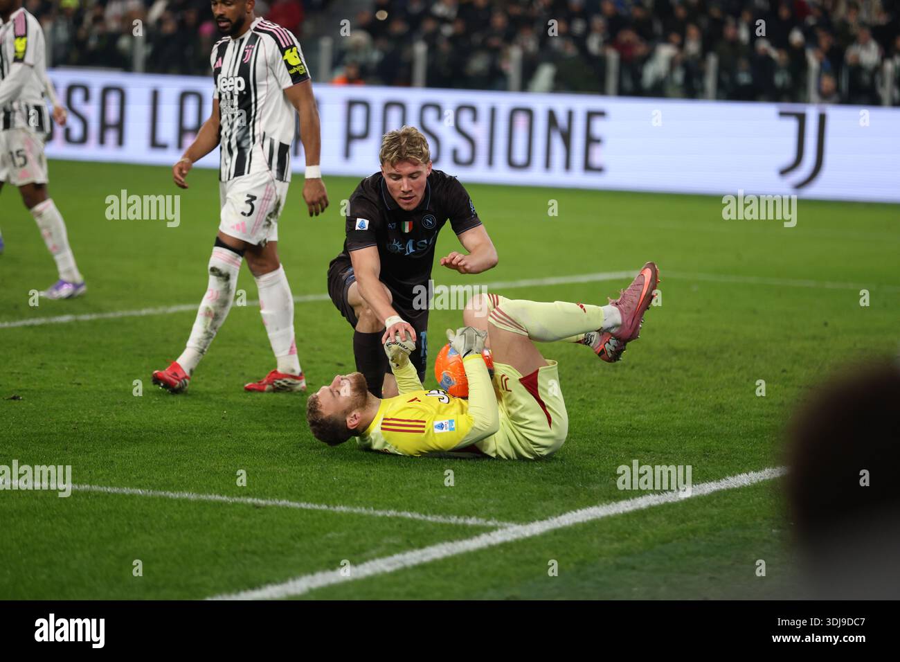 Scott McTominay and Michele Di Gregorio at the Serie A, Matchday 22 ...