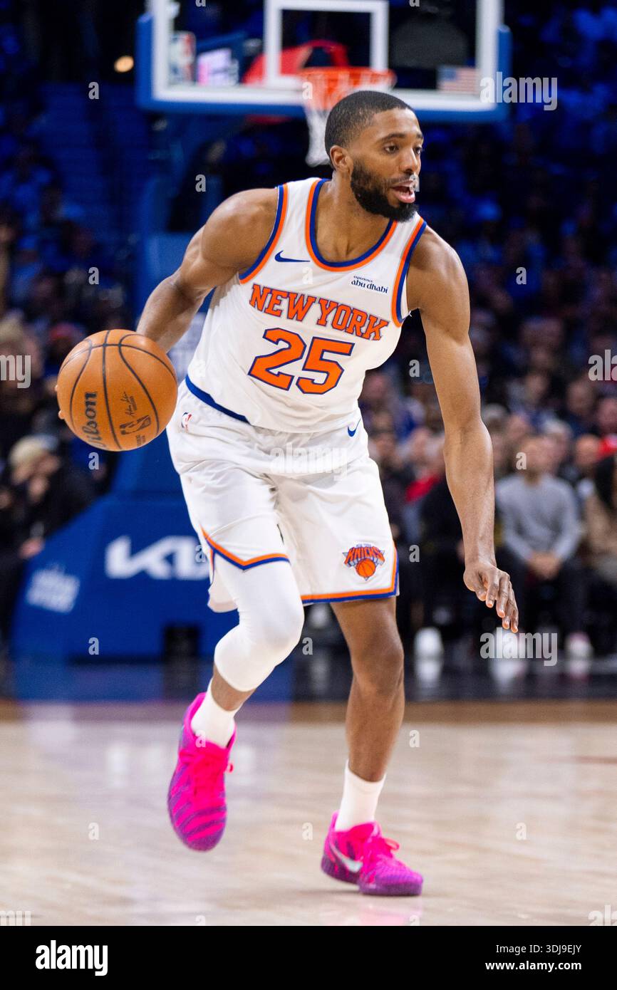 New York Knicks' Mikal Bridges in action during an NBA basketball game ...