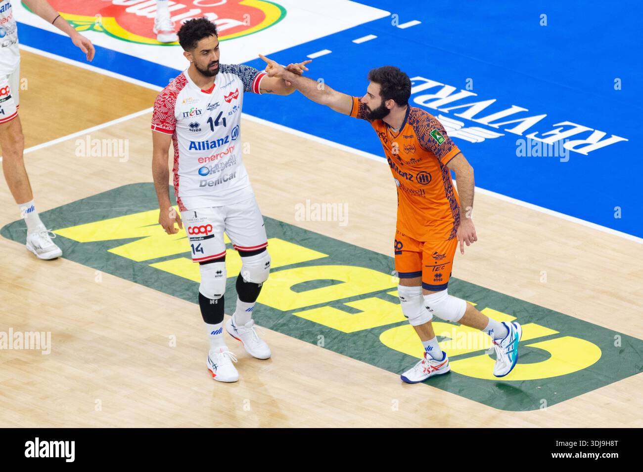 happiness of Allianz Milano during Allianz Milano vs Cucine Lube ...