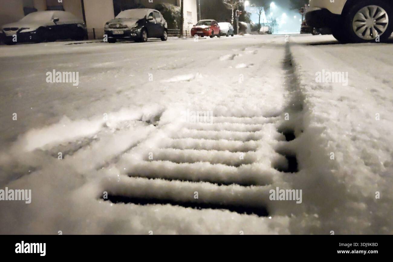 Schnee in Bayern , Umwetter , Glatt , Winter in Wendelstein , Bayern ...