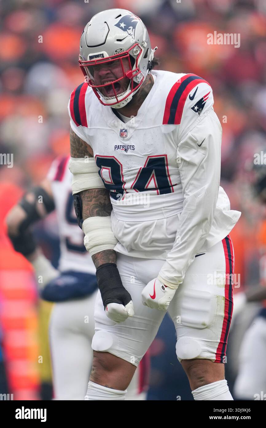 New England Patriots defensive tackle Cory Durden (94) celebrates a ...
