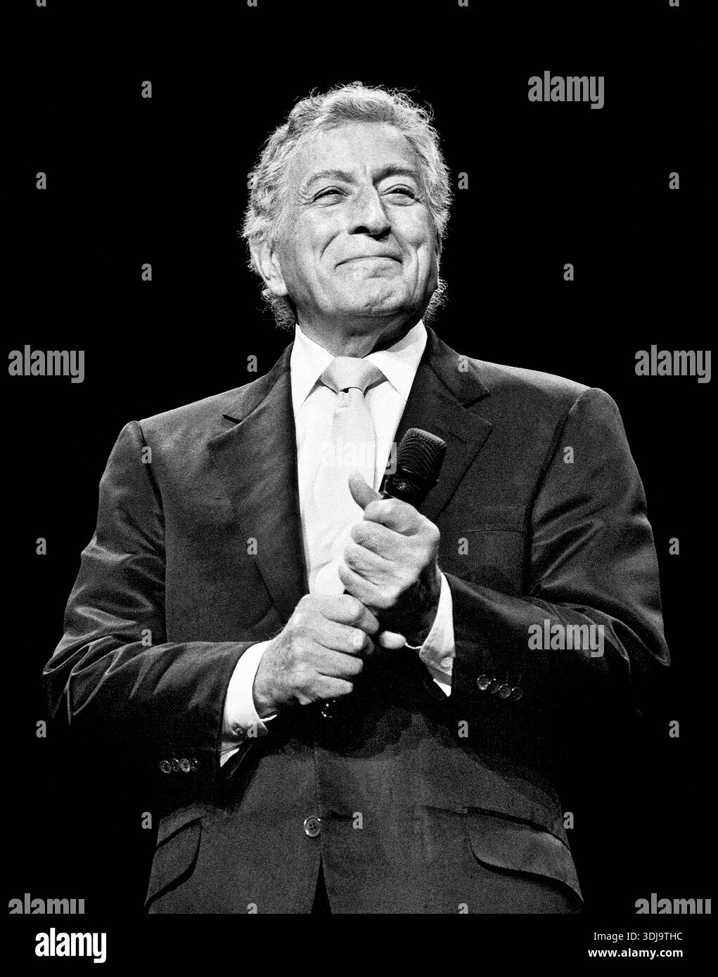 Popular standards Black and White Stock Photos & Images - Alamy