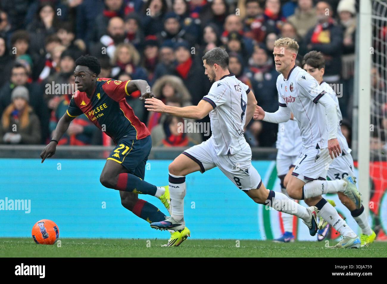 Alessandro Marcandalli (Genoa CFC) - Remo Freuler (Bologna FC 1909 ...