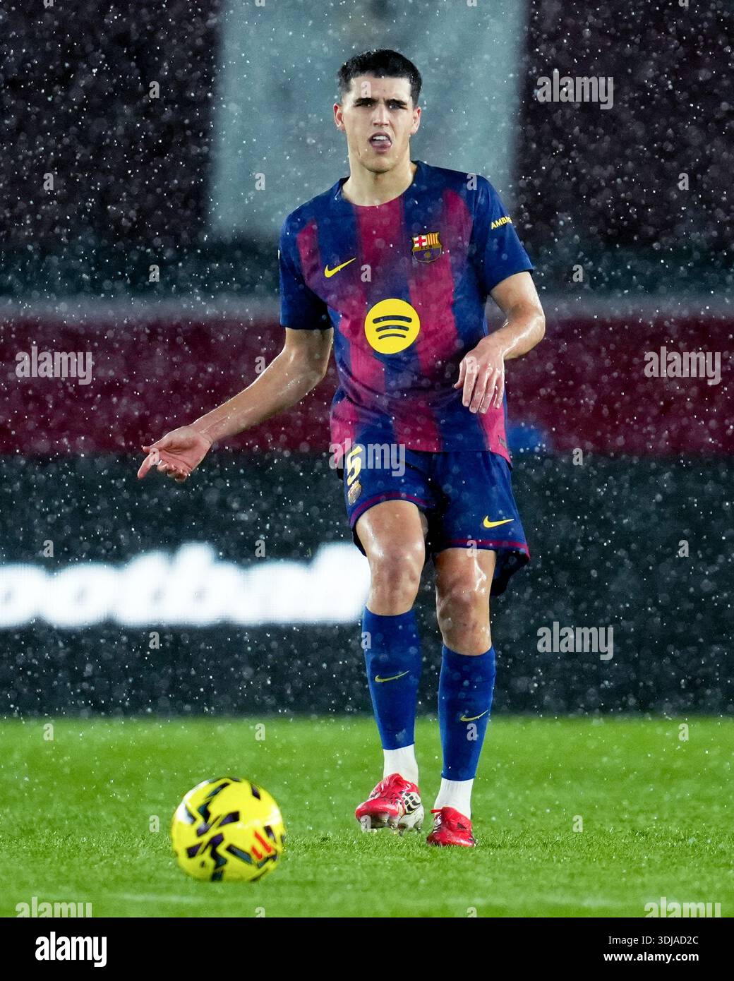 Pau Cubarsi of FC Barcelona during the La Liga EA Sports match between ...