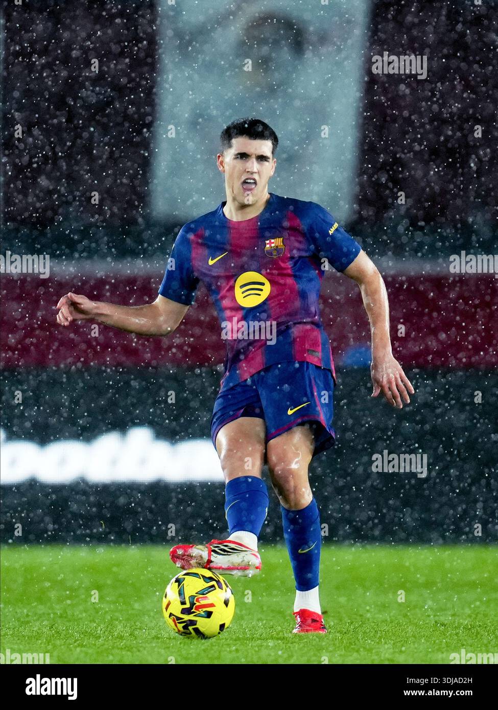Pau Cubarsi of FC Barcelona during the La Liga EA Sports match between ...