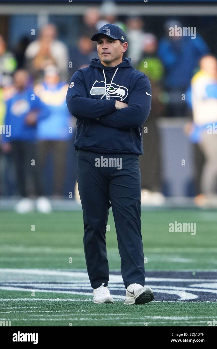 Seattle Seahawks head coach Mike Macdonald before the NFC Championship ...