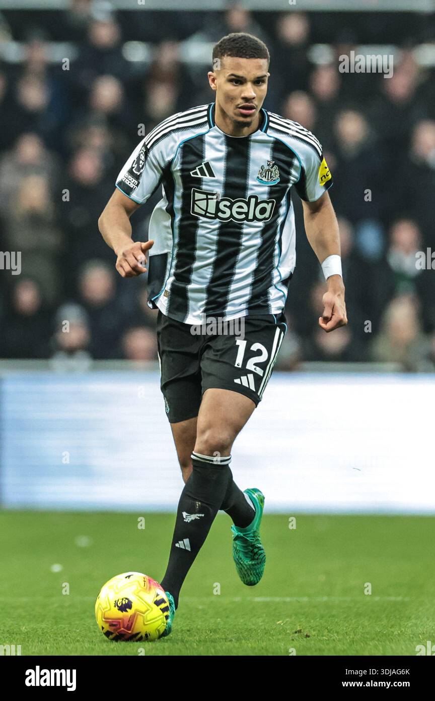 Malick Thiaw of Newcastle United during the Premier League match ...