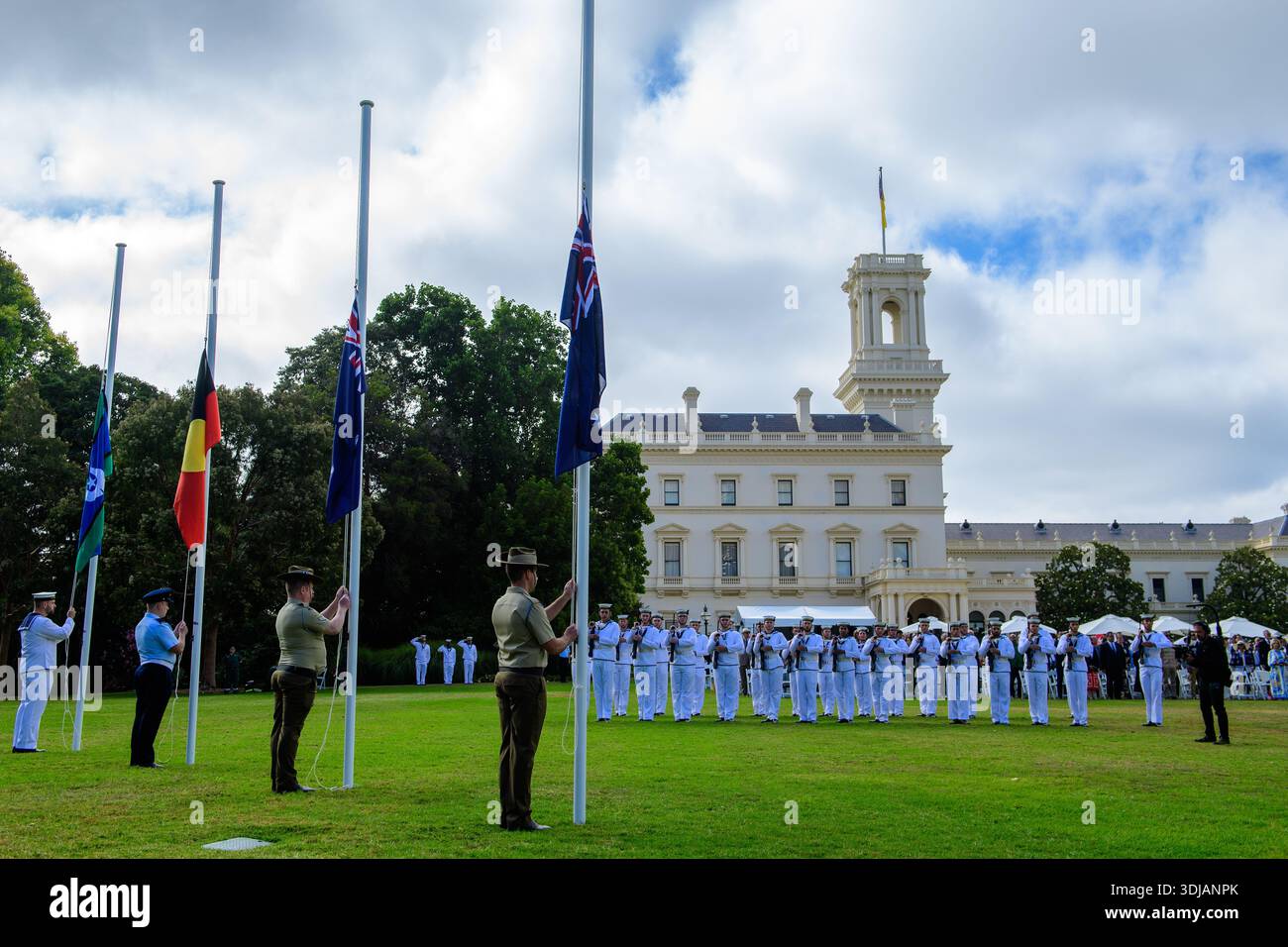 Australia Defence Force Soldiers, Sailors and Aviators raise the ...