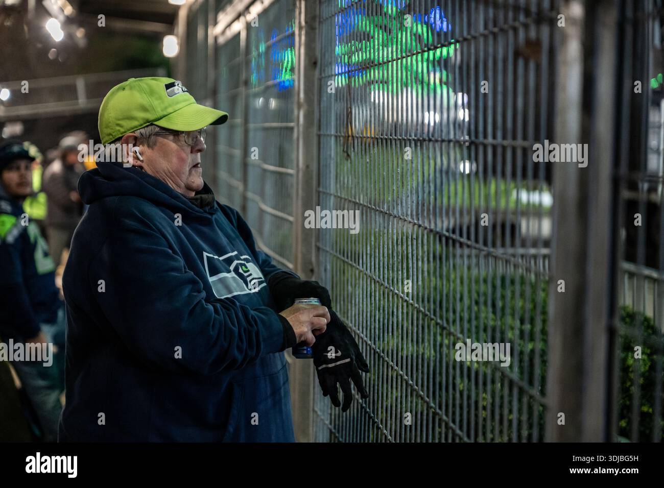 Seattle, USA. 25th Jan 2026. Die hard fans without tickets outside ...