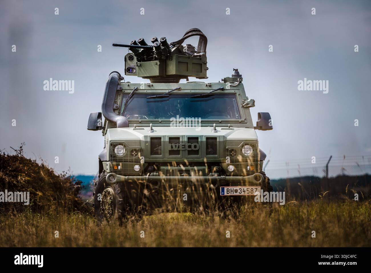 Österreichisches Bundesheer, Aufklärungsbatallion 4, Husar, Iveco LMV ...