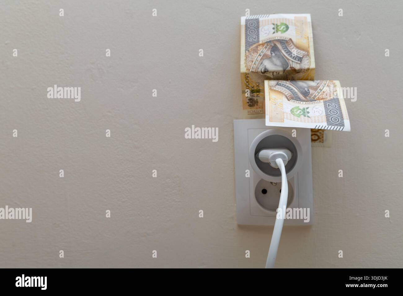 Electricity price increase, smart phone-controlled electrical outlet ...