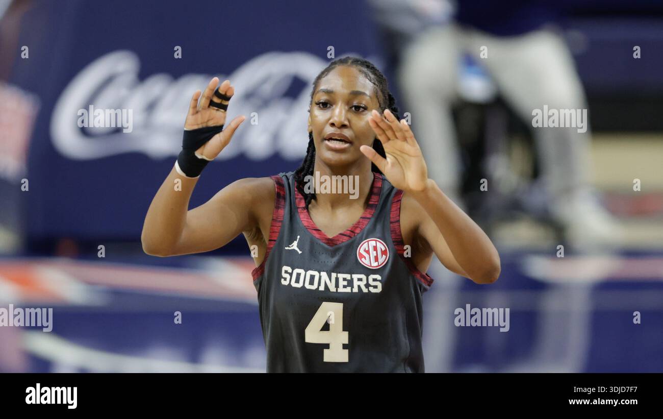 Oklahoma's Caya Smith (4) during the first half an NCAA basketball game ...