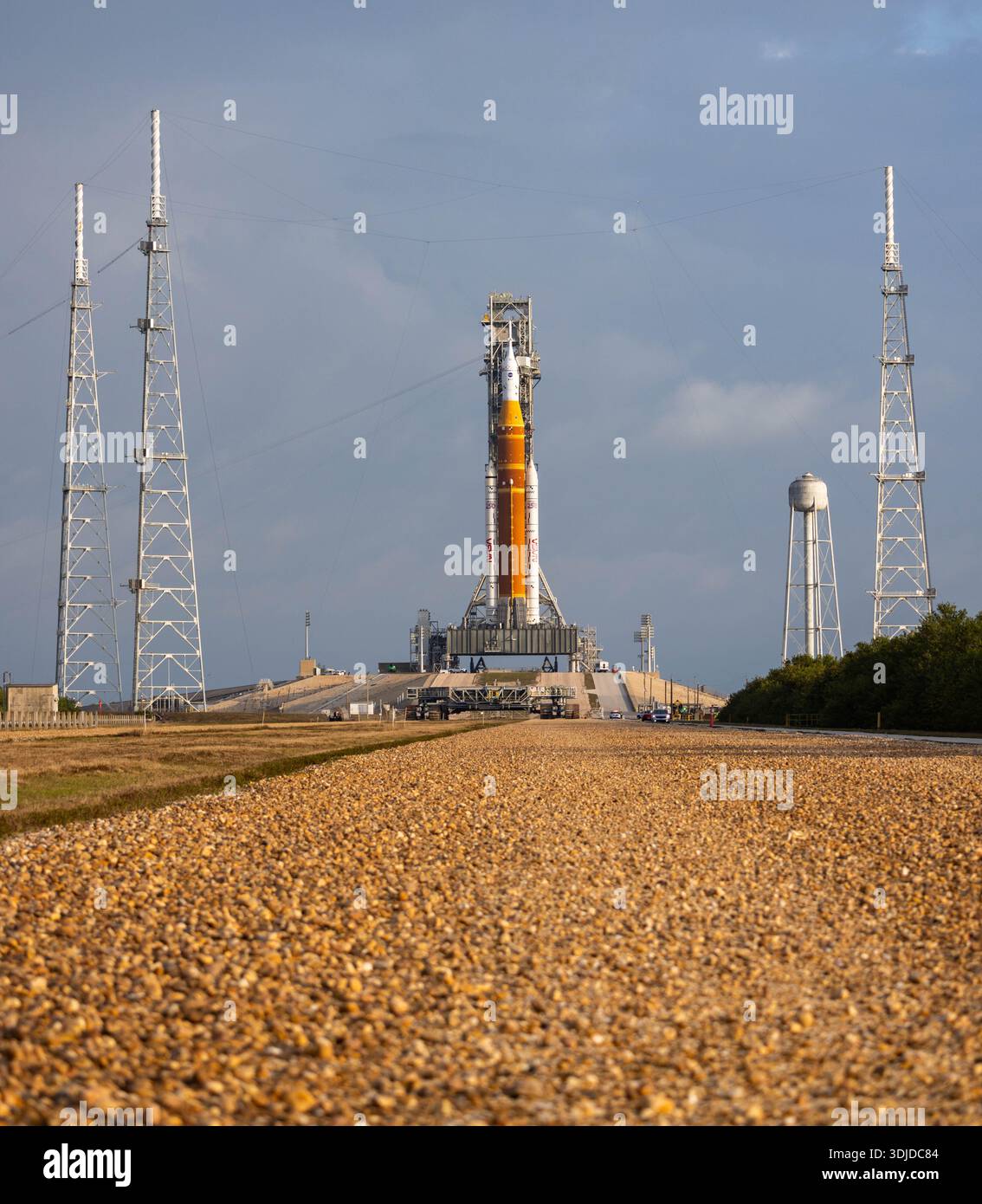 In a brief moment of sunshine on January 26th 2026 NASA Artemis II sls ...