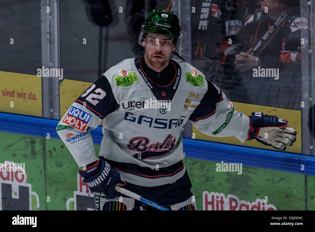 Marcel Noebels (Eisbären Berlin #92), cutout, portrait / portrait ...