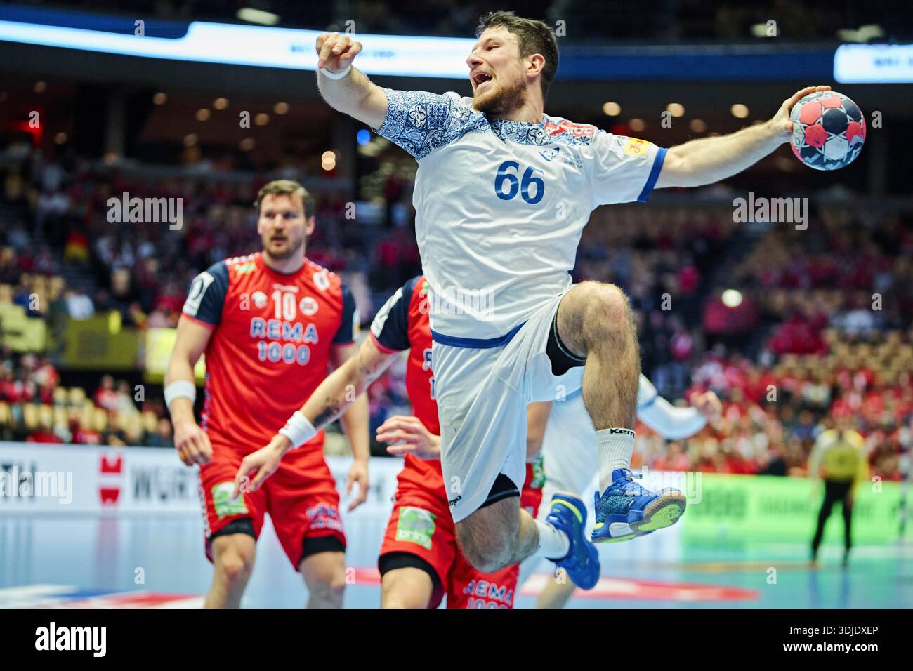 Portugal's João Gomes in action during the men's handball match between ...