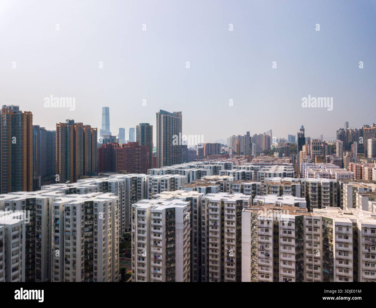 Clusters of high rise buildings hi-res stock photography and images - Alamy