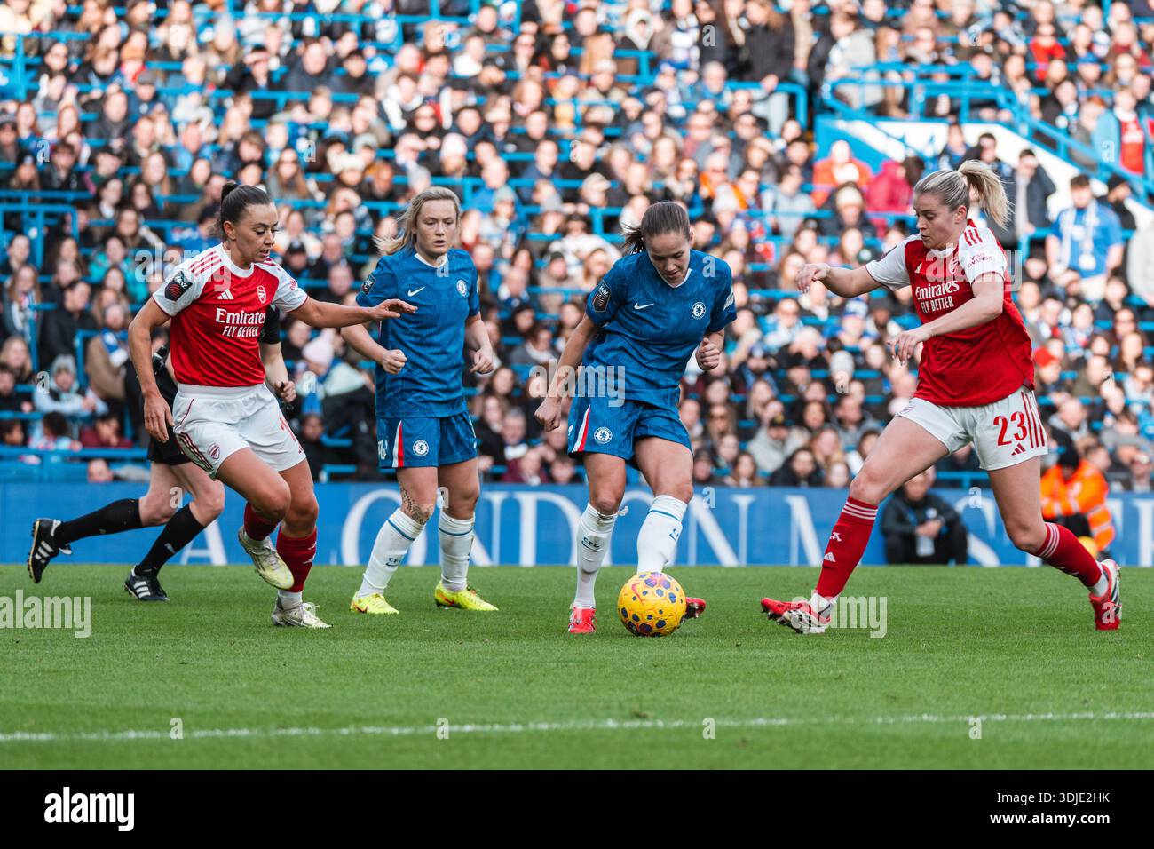 during the Barclays FA Women's Super League match between Chelsea and ...