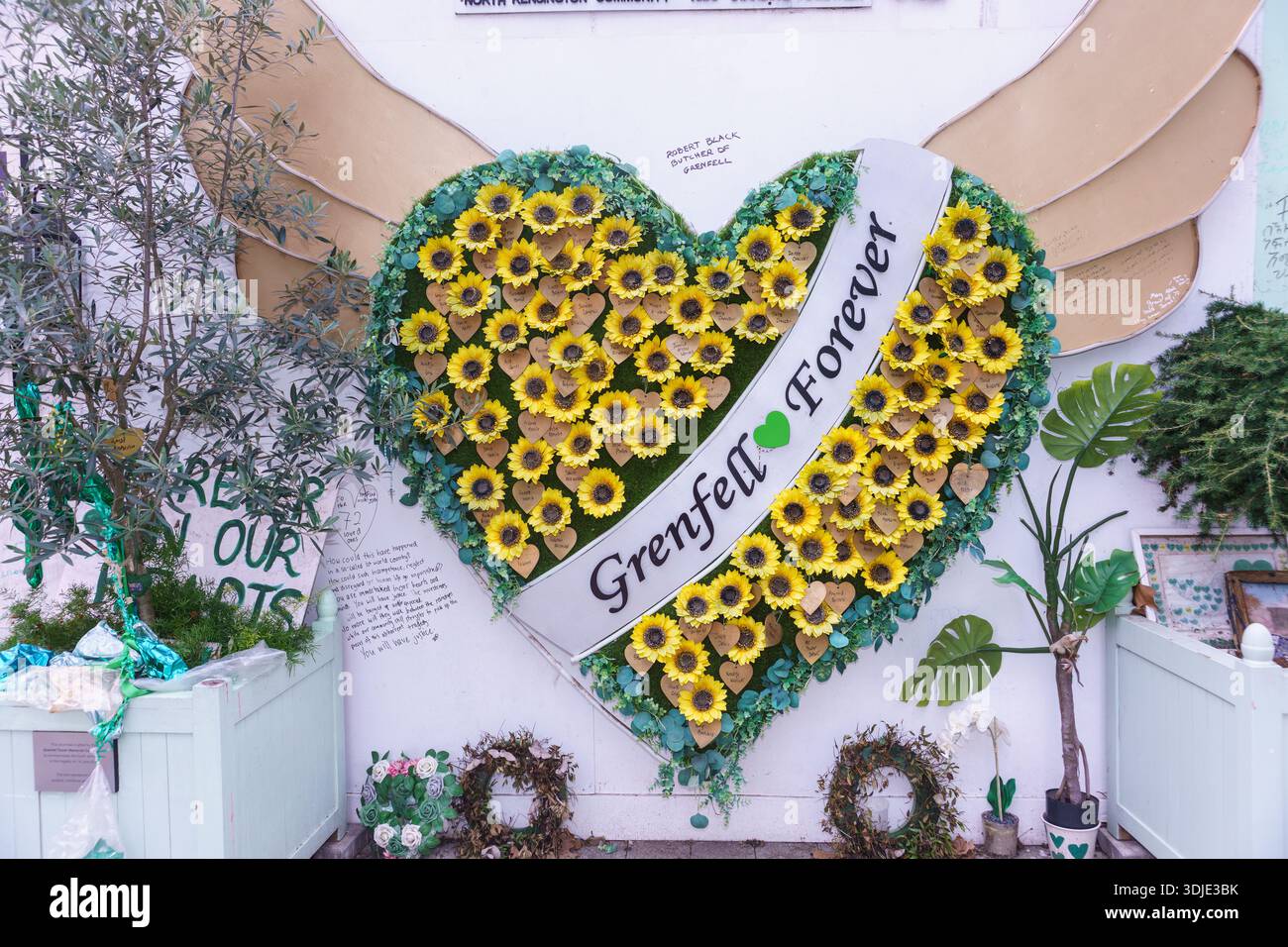 Grenfell Tower January 26th 2026.Work continues to dismantle Grenfell ...