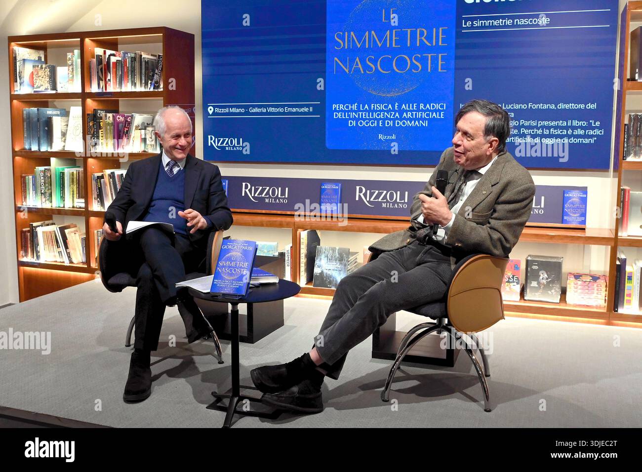 MILAN - Rizzoli Bookstore, Galleria Vittorio Emanuele. Presentation of ...