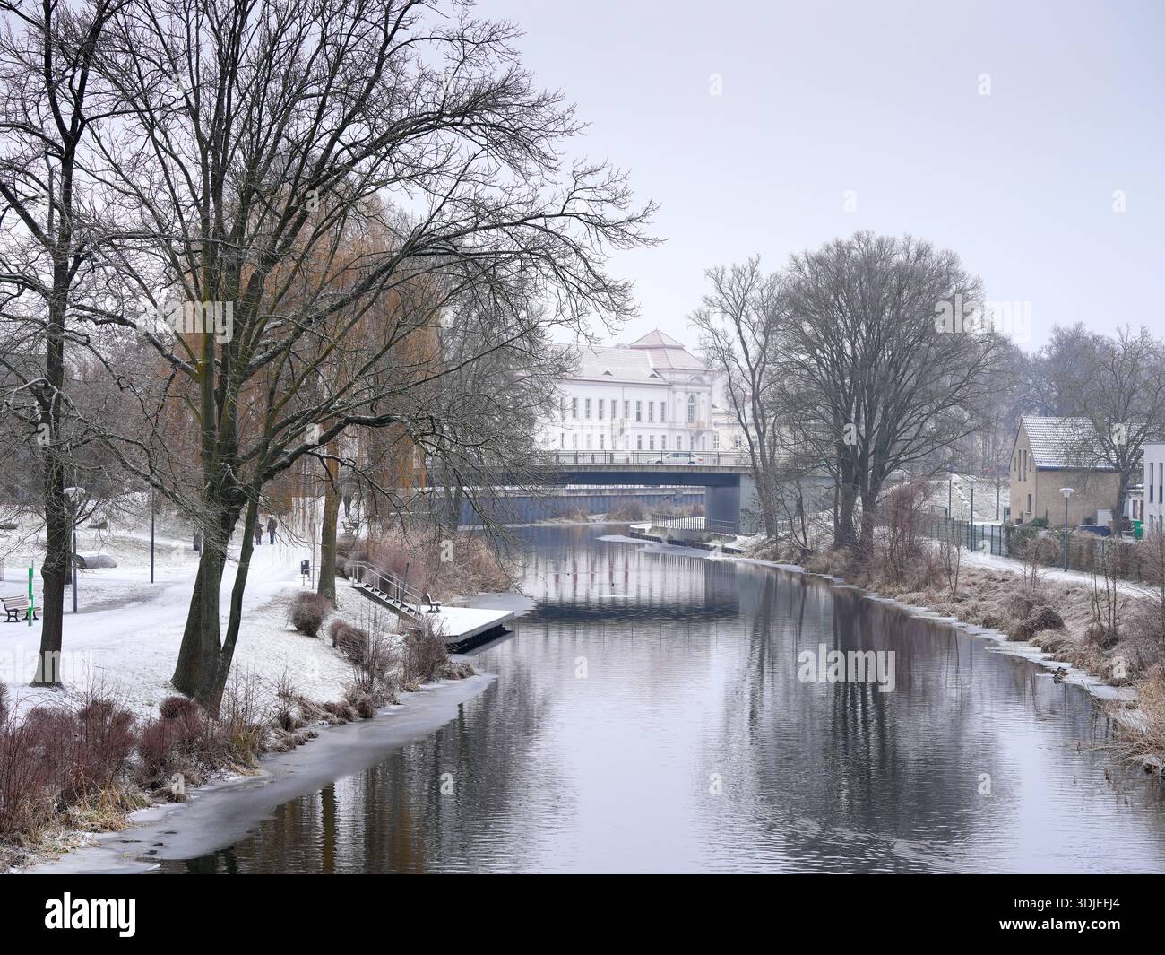 26 January 2026, Brandenburg, Oranienburg: View from the Louise ...