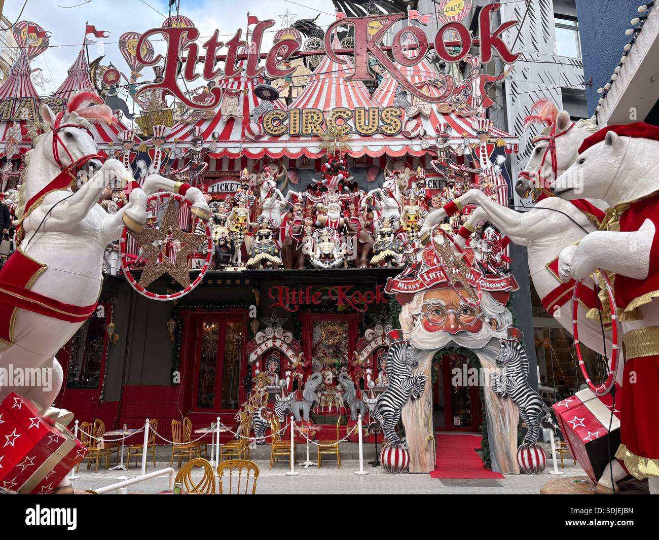Little Kook, Athens Themed Café. Whimsical circus and Christmas ...