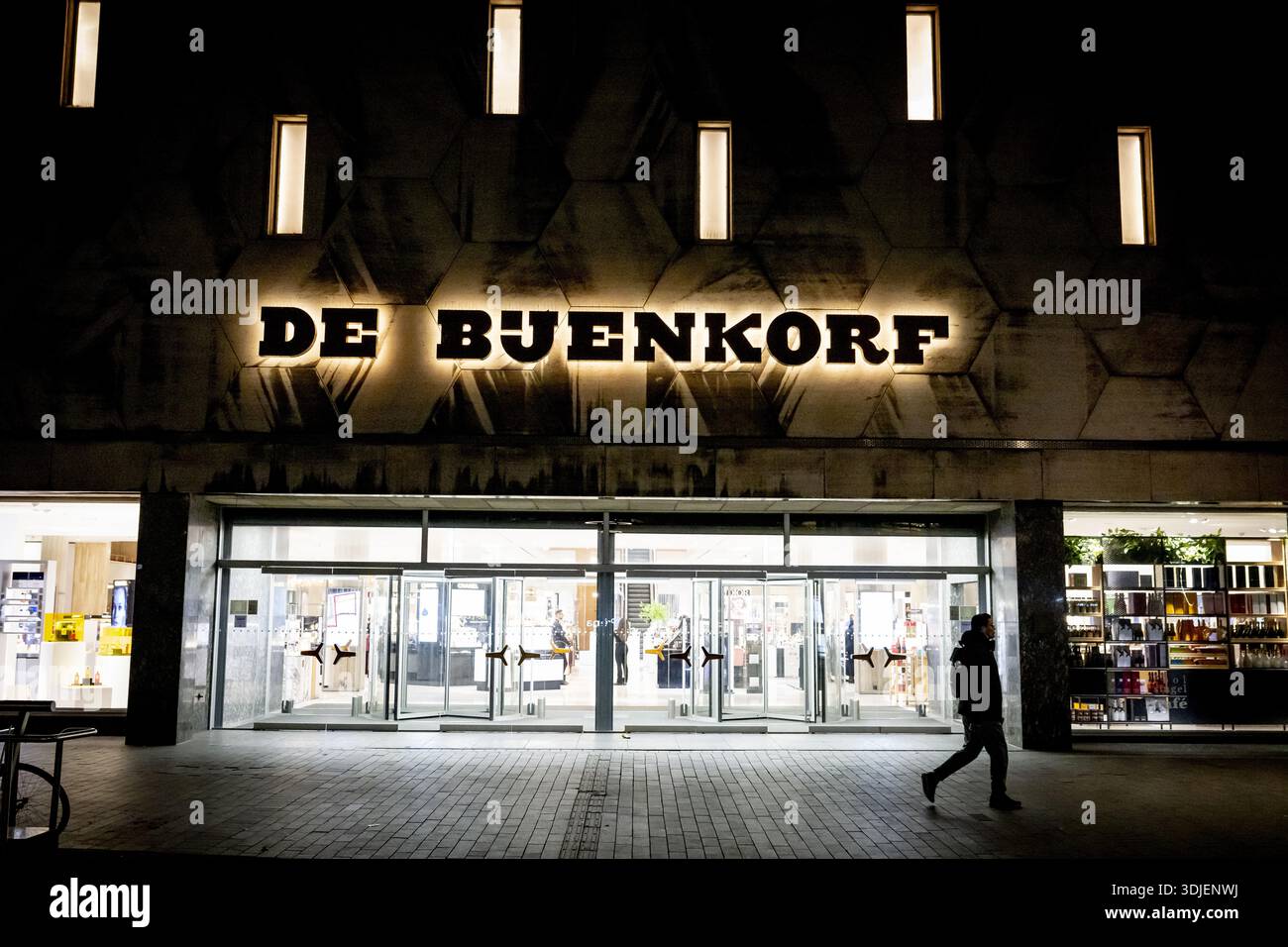 ROTTERDAM - The Bijenkorf store ROBIN UTRECHT /ANP netherlands out ...