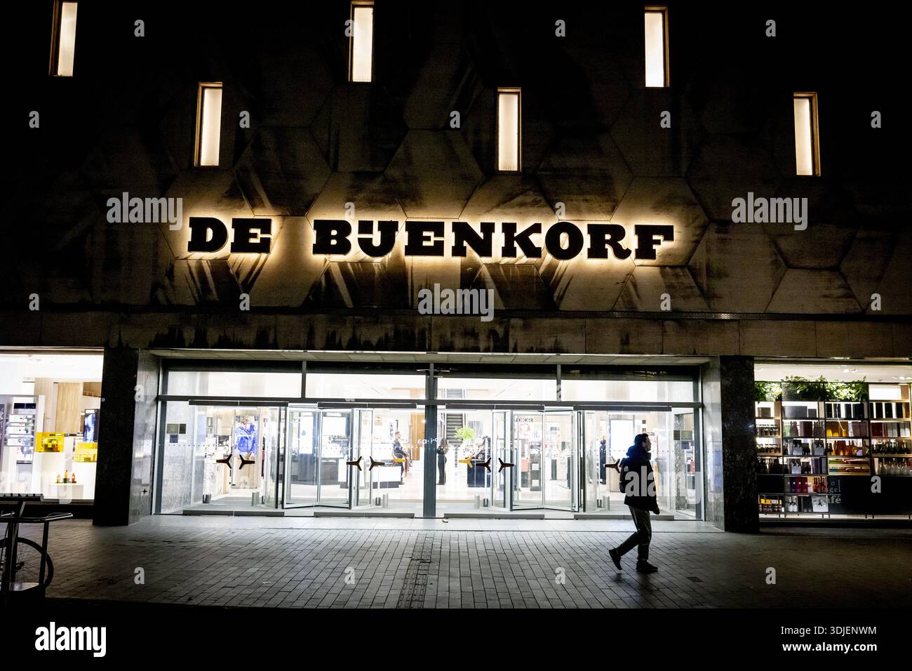 ROTTERDAM - The Bijenkorf store ROBIN UTRECHT /ANP netherlands out ...