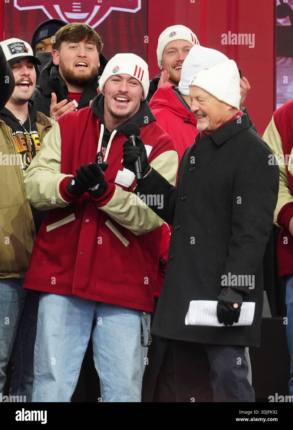 BLOOMINGTON, IN - JANUARY 24: Indiana Hoosiers play by play announcer ...