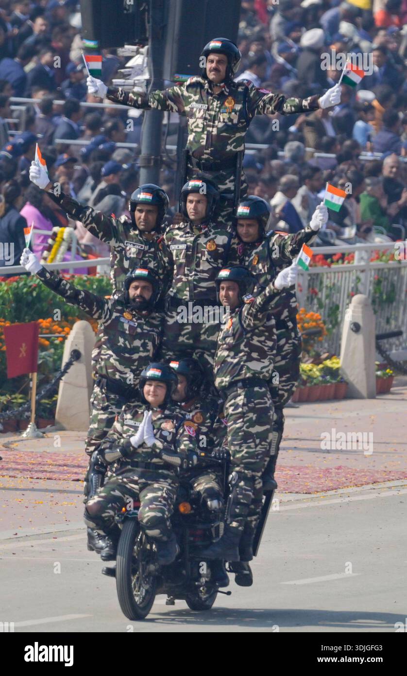 NEW DELHI, INDIA - JANUARY 26: Daredevil soldiers perform a motorcycle ...