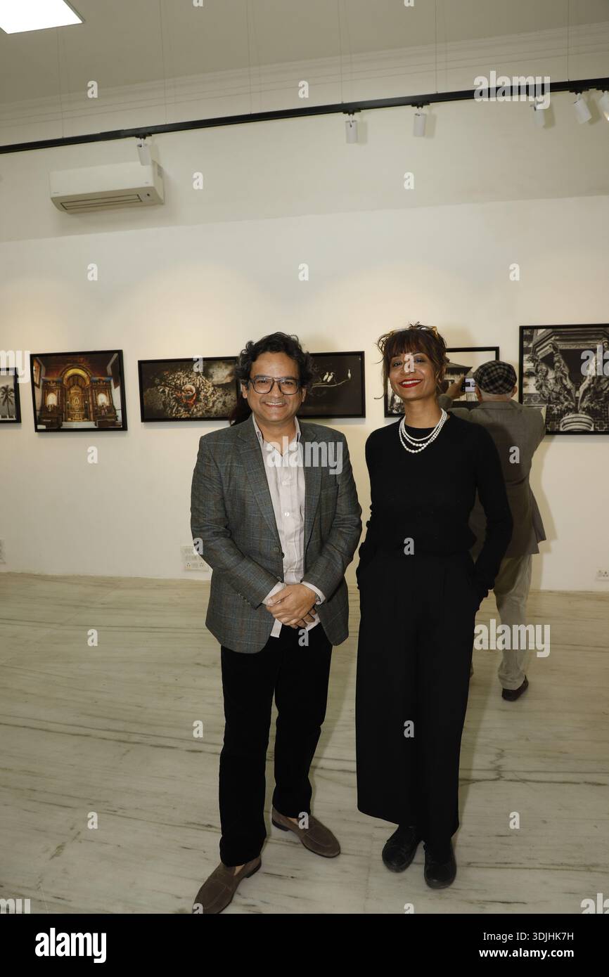 NEW DELHI, INDIA - JANUARY 20: Natasha Hemrajani and photographer Manoj ...