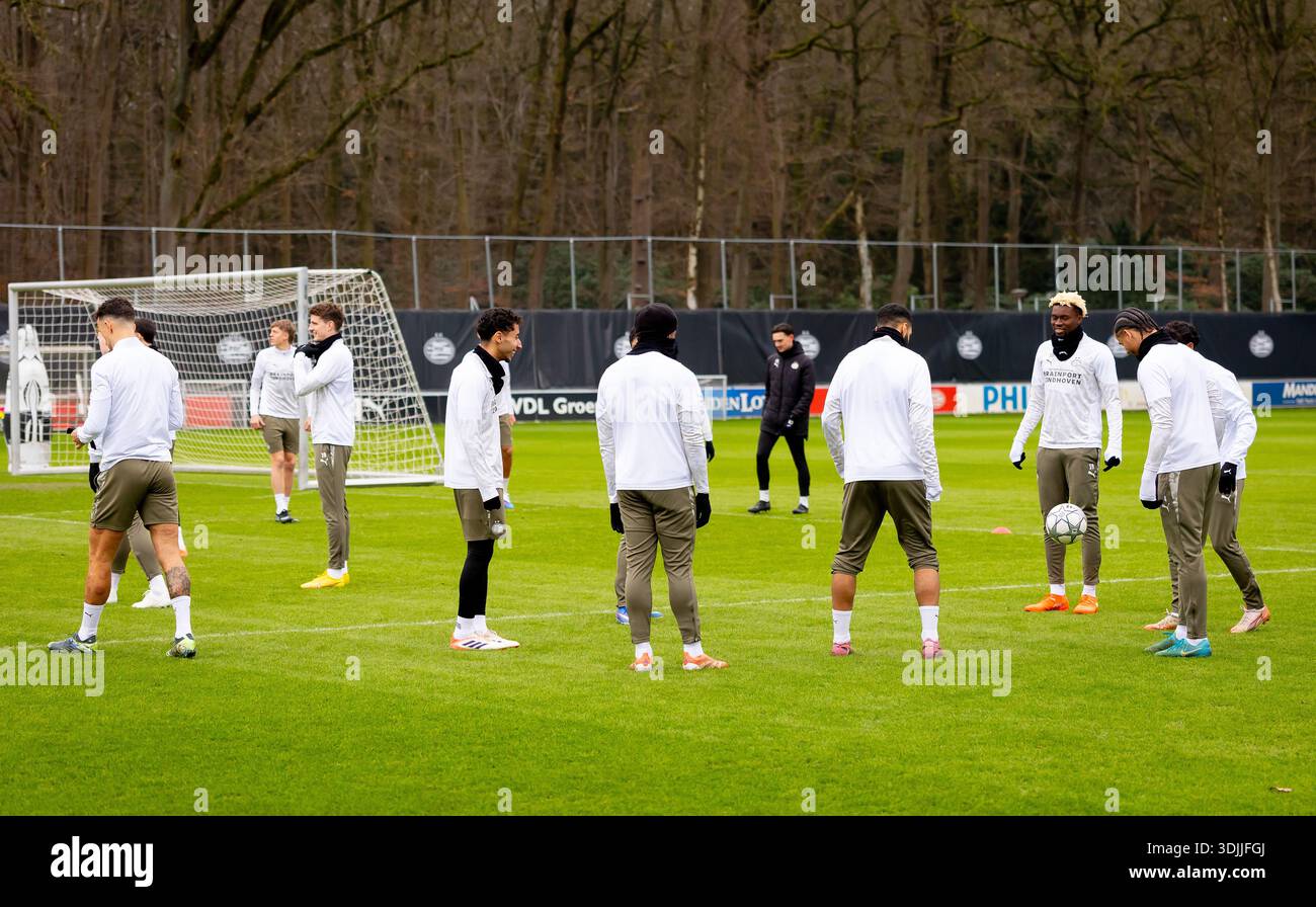 EINDHOVEN - PSV Eindhoven players during a training session at the ...