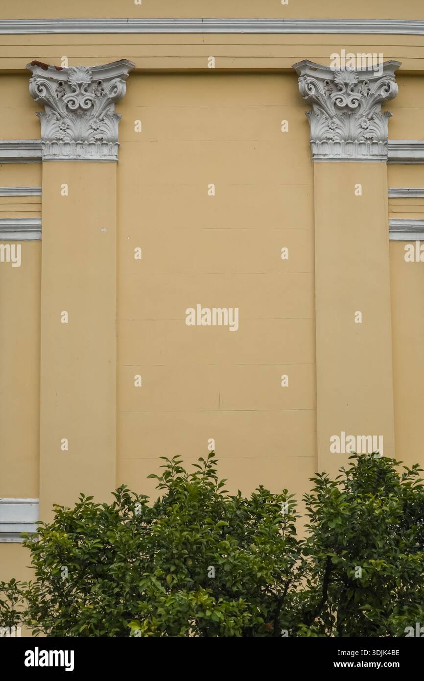 Zappeion Hall, Zappeion Megaro (Ζάππειο Μέγαρο). Neoclassical facade ...