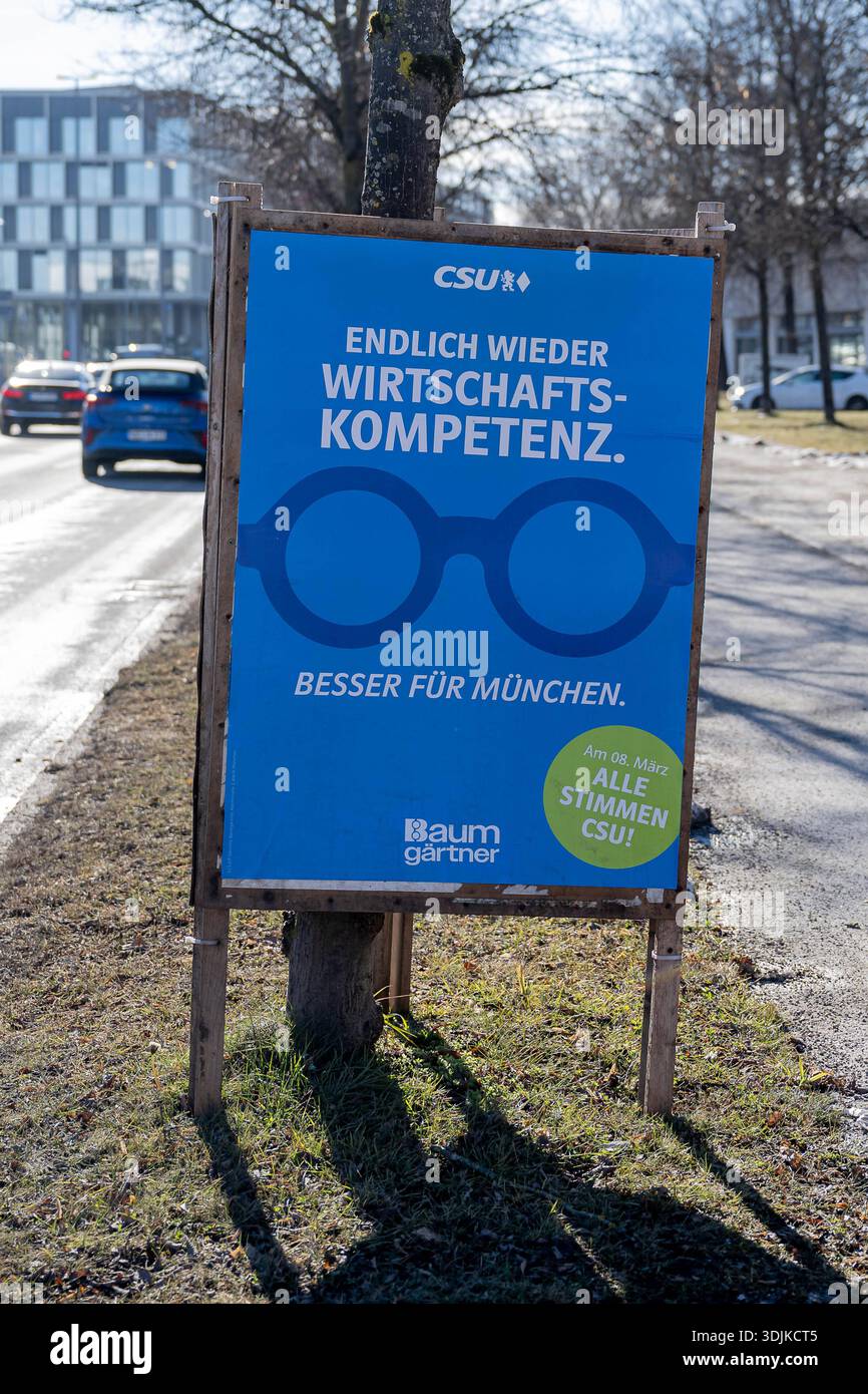 Muenchen GER, Themenbild, Wahlplakate zur Kommunalwahl in Bayern 2026 ...
