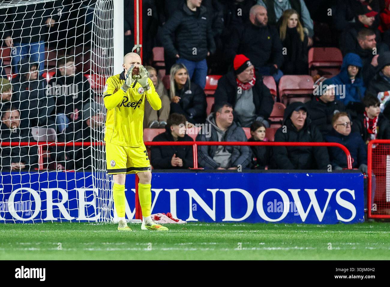 35, Jacob Chapman of Crawley Town shouts to team mates during the Sky ...