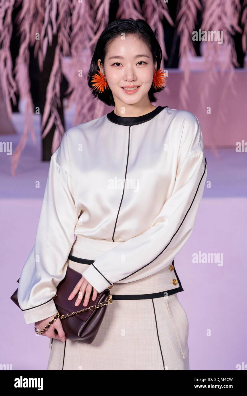 Kim Go-Eun attends CHANEL Haute Couture Spring/Summer 2026 Runway ...
