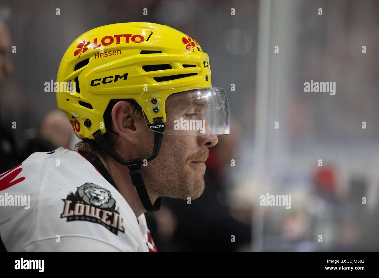 Carter Rowney (Frankfurt Lions, forward, #17); PENNY DEL 1; Cologne ...