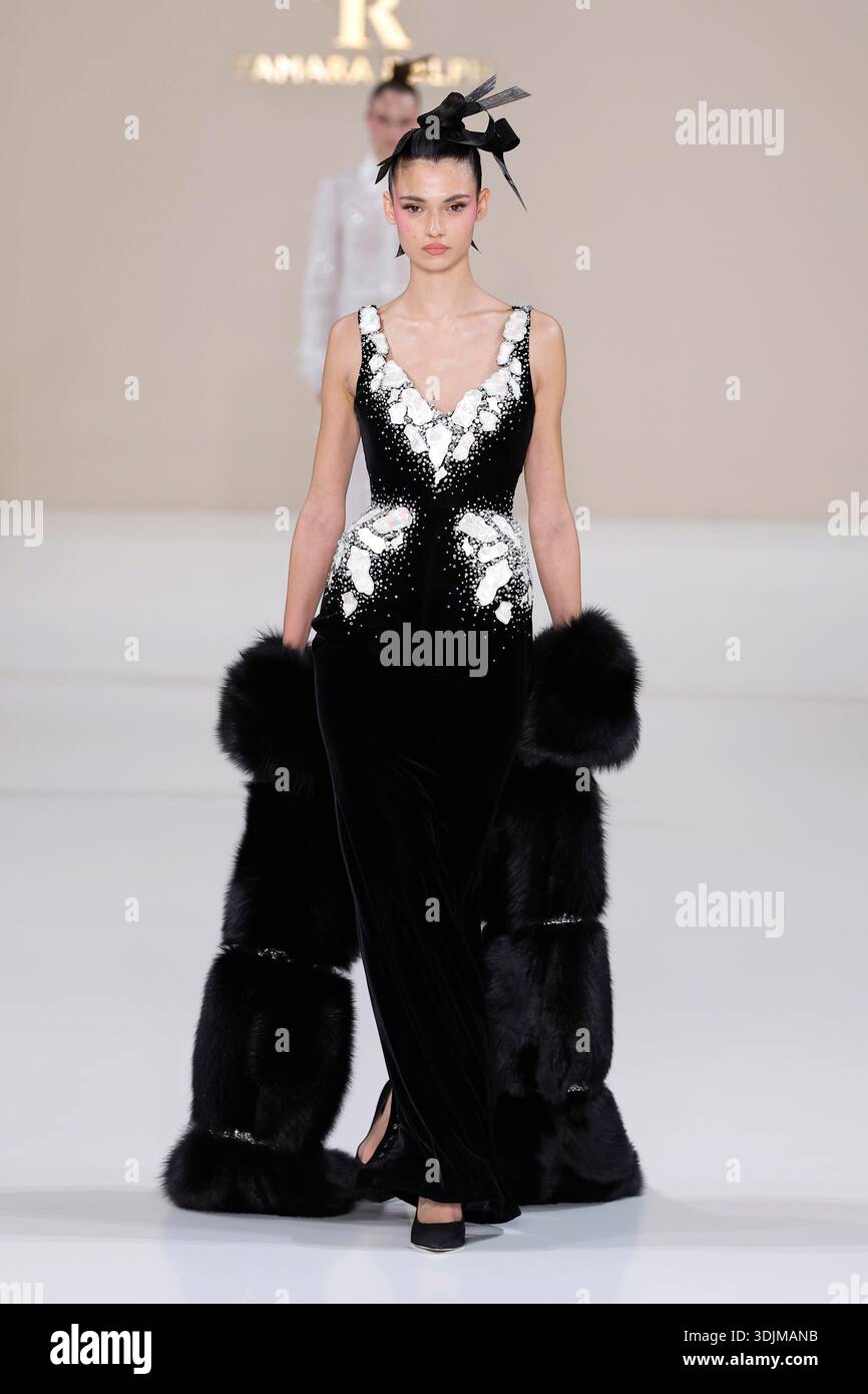 Paris, Frankreich. 26th Jan, 2026. TAMARA RALPH Haute Couture Spring ...