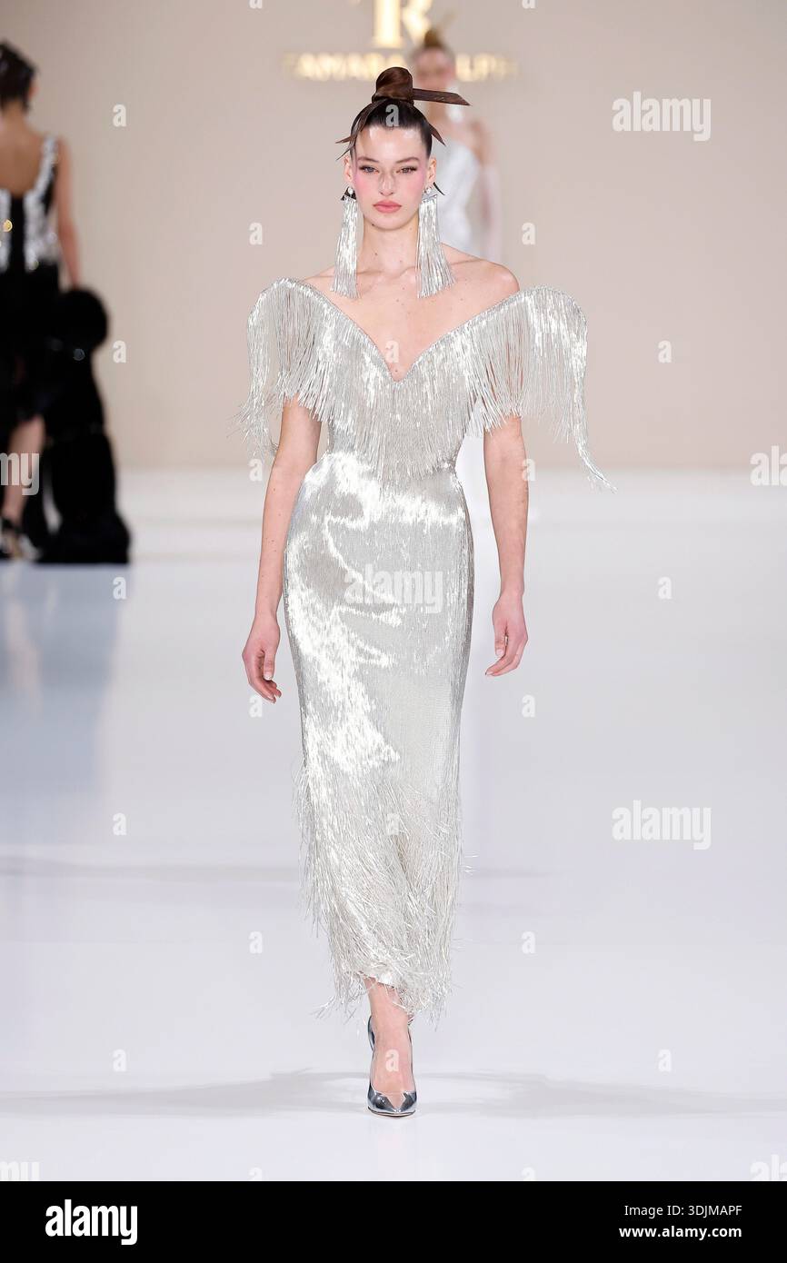 Paris, Frankreich. 26th Jan, 2026. TAMARA RALPH Haute Couture Spring ...