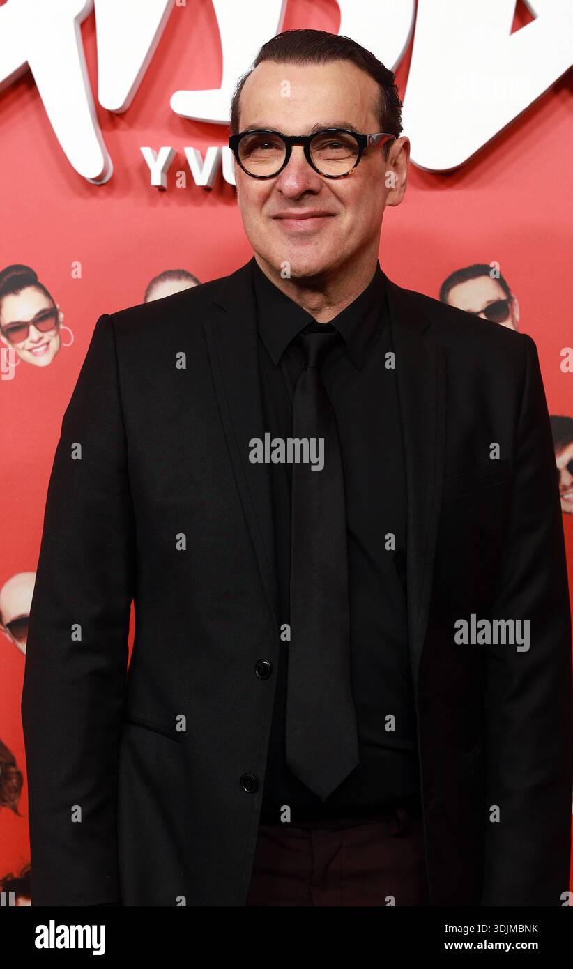 Luis Merlo during the premiere of the film 'Aída y vuelta' at Cines ...