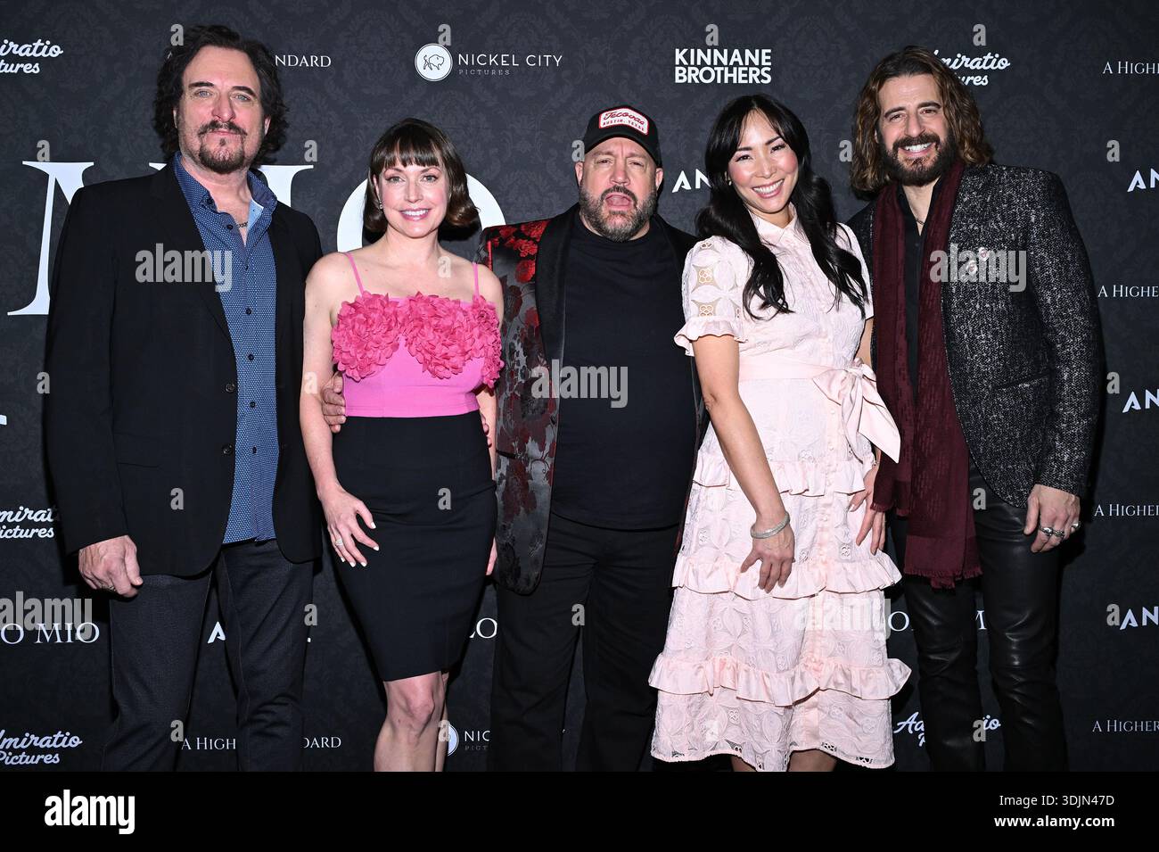 (L-R) Kim Coates, Julie Ann Emery, Kevin James, Julee Cerda and ...