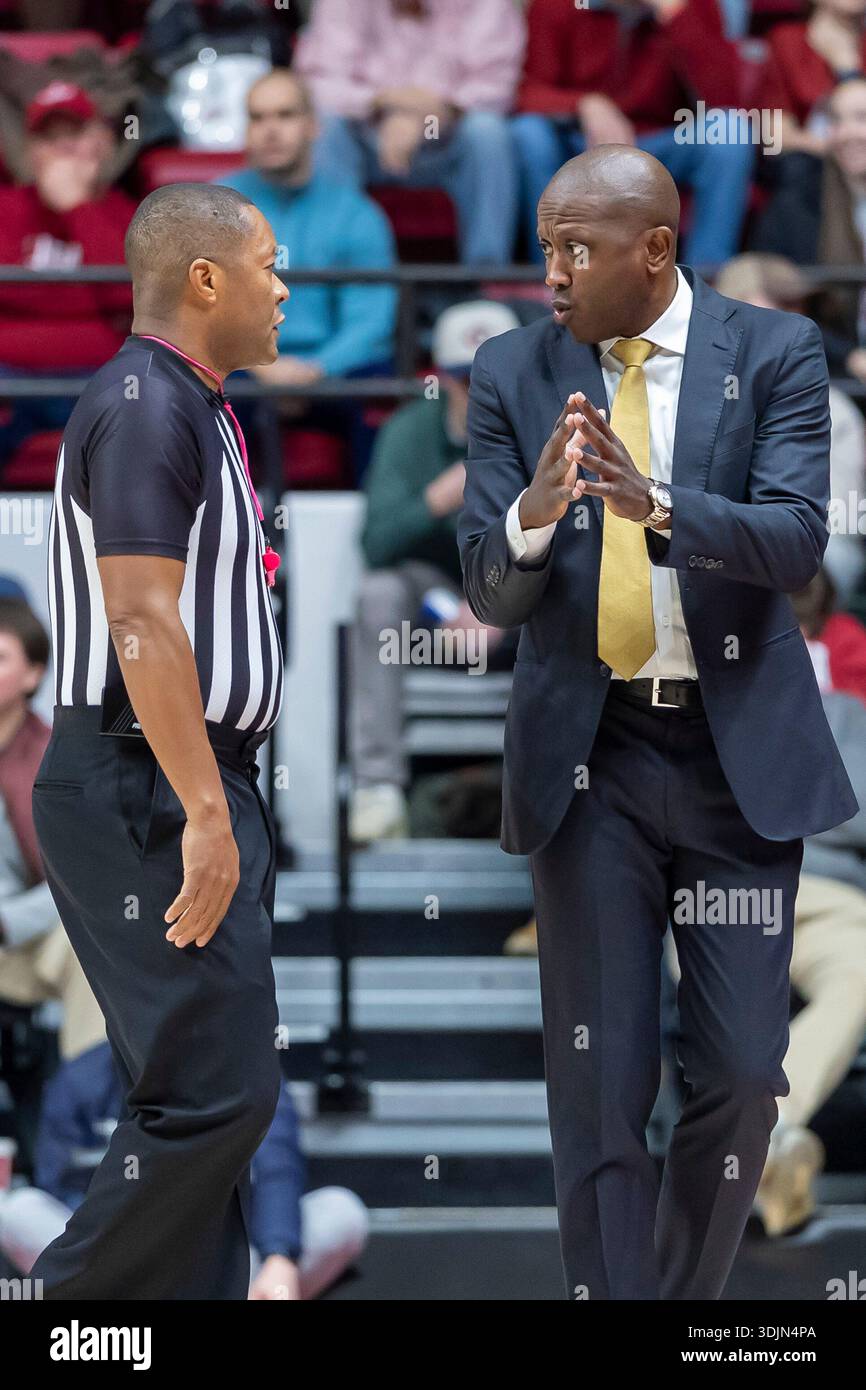 Missouri head coach Dennis Gates talks with a referee during the first ...