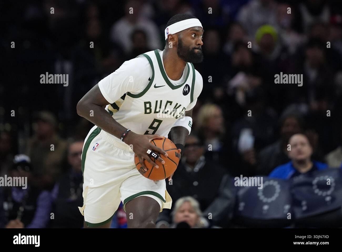 Milwaukee Bucks' Bobby Portis plays during an NBA basketball game ...