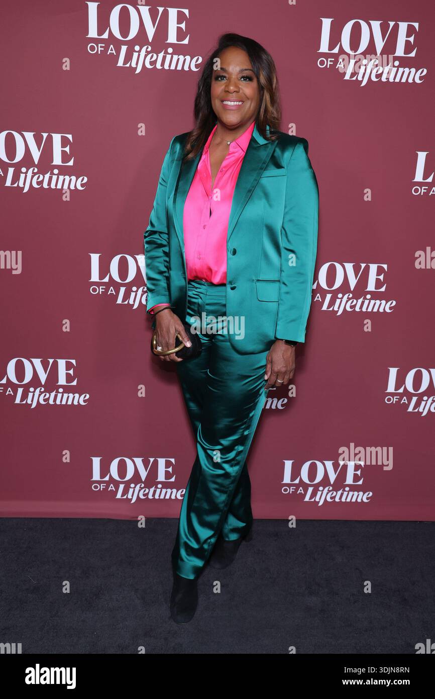 LOS ANGELES, CALIFORNIA - JANUARY 27: D'Angela Proctor attends Lifetime ...