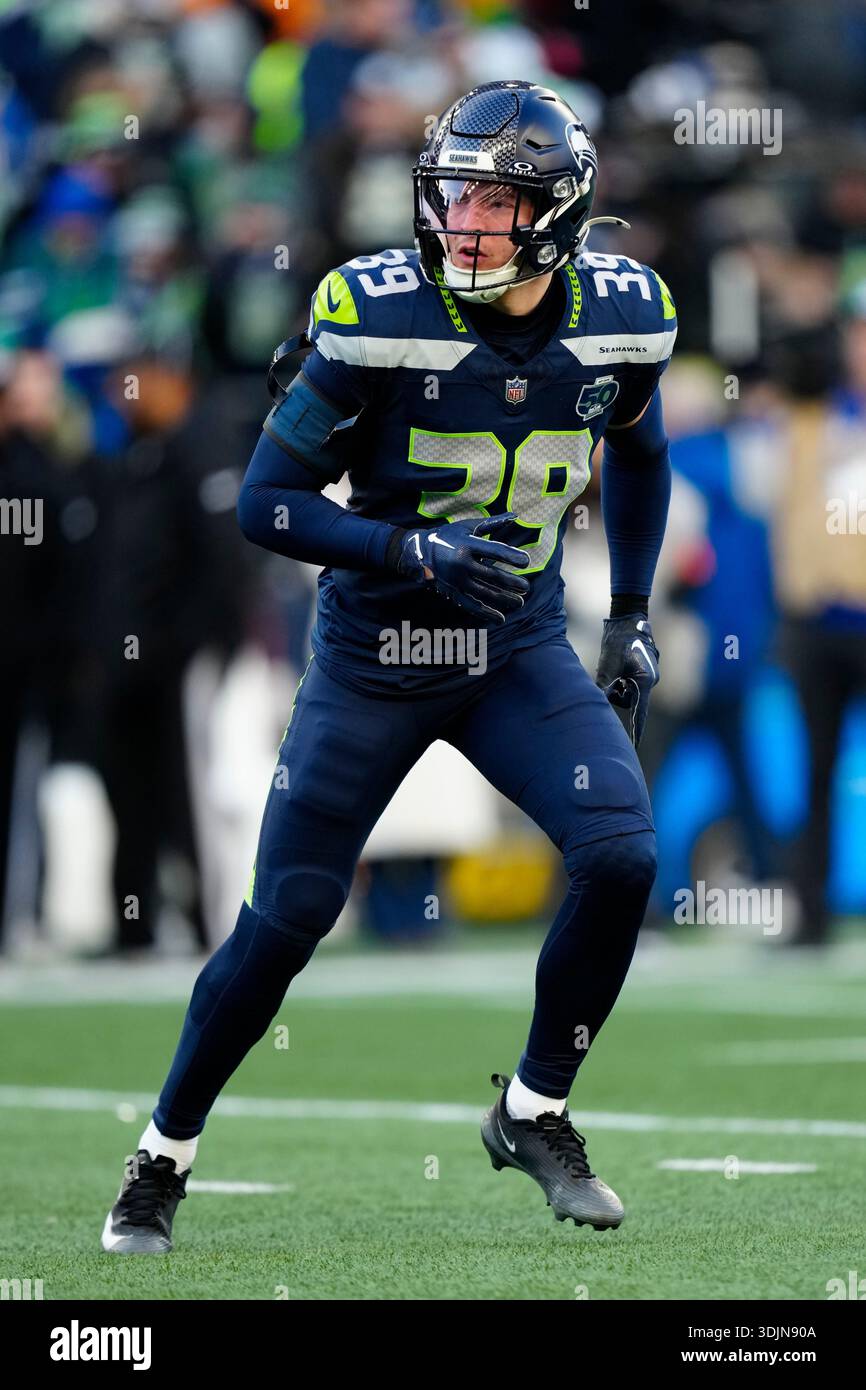 Seattle Seahawks safety Ty Okada (39) gets set during the NFC ...