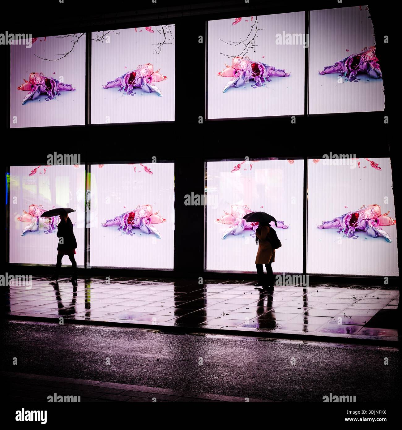 Rain during the morning commute hi-res stock photography and images - Alamy
